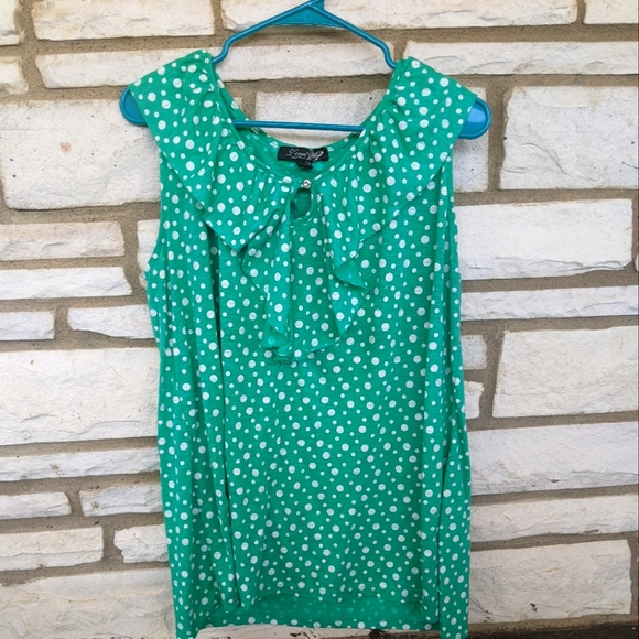 Zena | Tops | Zena Green And White Polka Dot Sleeveless Shirt | Poshmark